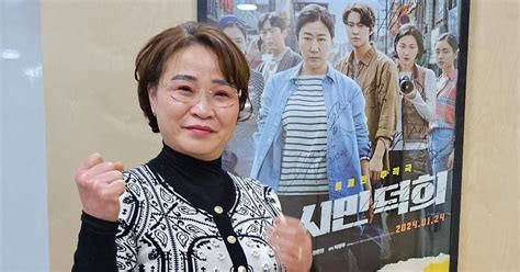 전 재산 잃고 수면제 엄마 죽지마” 아들 말에 보이스피싱범 쫓았다