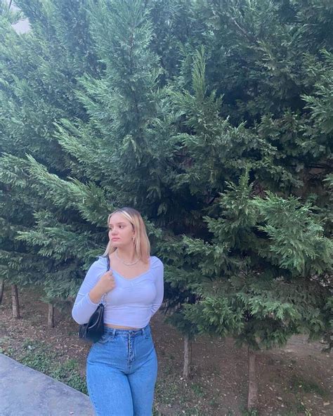 დაწყებითი კლასების რეპეტიტორი