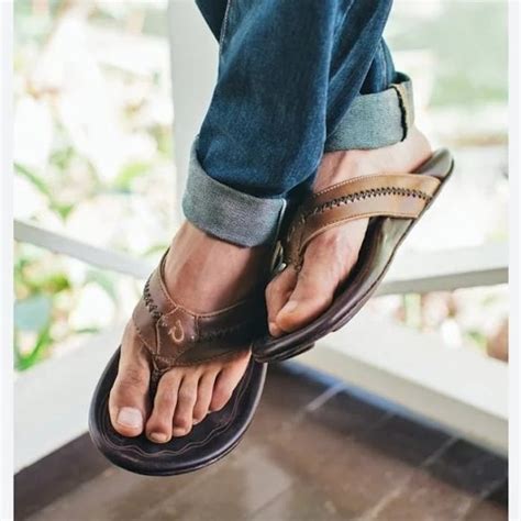 Olukai Olukai 12 Mens Brown Leather Thong Sandals Hiapo Beach Flip