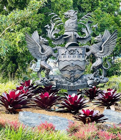 1 Of 2 The Coat Of Arms Of Brisbane Ben Mindall Flickr