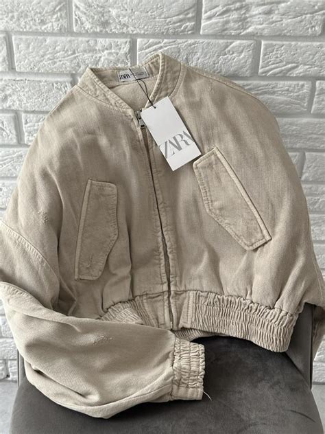 Бомбер — ціна 1500 грн у каталозі Куртки Купити жіночі речі за доступною ціною на Шафі Україна