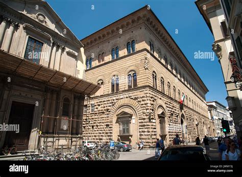 Palazzo Medici Riccardi Fotos Und Bildmaterial In Hoher Auflösung Alamy