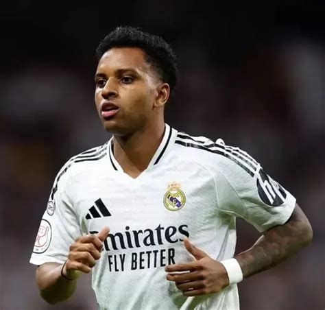 罗德里戈在皇马争不过姆总熊皇，阿森纳利物浦2选1，1亿欧真不贵