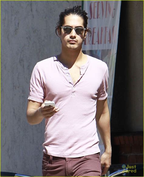 Avan Jogia Gets Inked With Brother Ketan Photo 786499 Photo Gallery