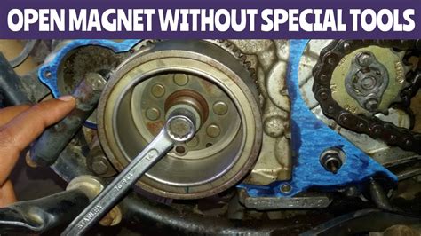 How to open magnet/flywheel of any motorcycle without special tool ( but with puller ) - YouTube