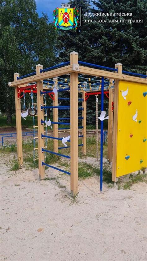 Мешканці Донеччини по всій Україні вшанували память дітей які загинули внаслідок збройної