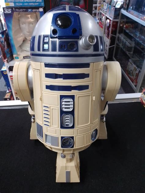 Hasbro Star Wars 2002 Voice Comand R2 D2 Astromech Droid N05069