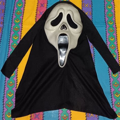 Vintage Other 9s Easter Unlimited Scream Ghostface Movie Mask