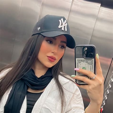 Dorsa Dorsaaaaaamm On Threads