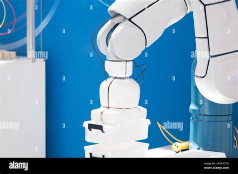 Industrial Pick And Place Robotic Arm Stock Photo Alamy