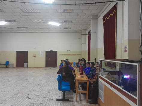 ЗҮҮНБАЯН УЛААН СУМЫН АХМАДУУДАД ХҮНДЭТГЭЛ ҮЗҮҮЛЖ АХМАДЫН БАЯРЫГ ЗОХИОН