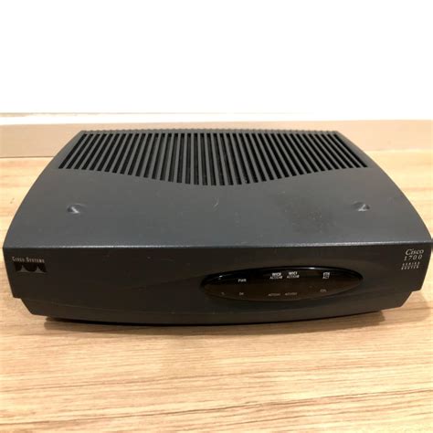 Cisco 1721 Router Computers Tech Parts Accessories Networking On Carousell