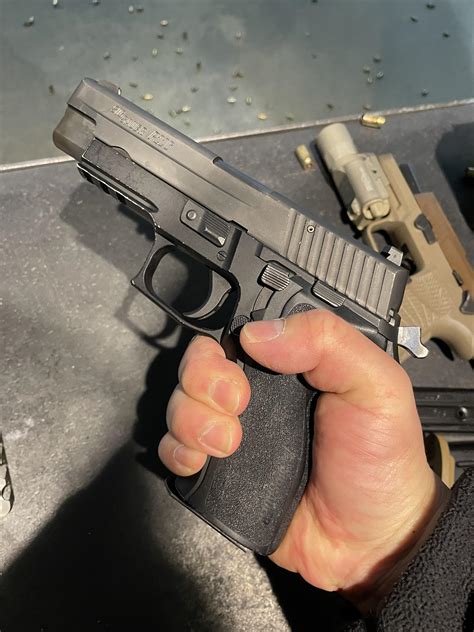 598 Best Sig 226 Images On Pholder Sig Sauer Gun Porn And Guns