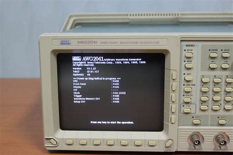 소리전자 판매완료 Tektronix Awg2041 Arbitrary Waform Generator 고장