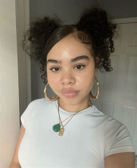 Pin By Charm On Random Mixed Curly Hair Curly Girl Hairstyles