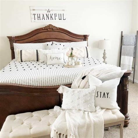 Fun Bedding For A Mature Frame Soul And Lane
