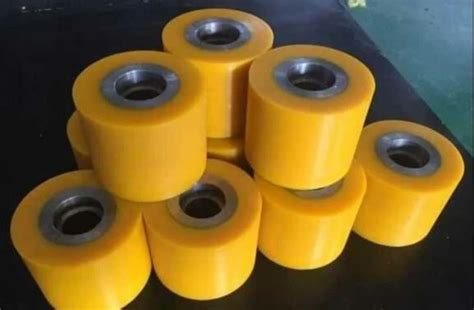 Rubber Polyurethane Roller At Best Price In Chennai By Arul Rubber Products Id 21556015112