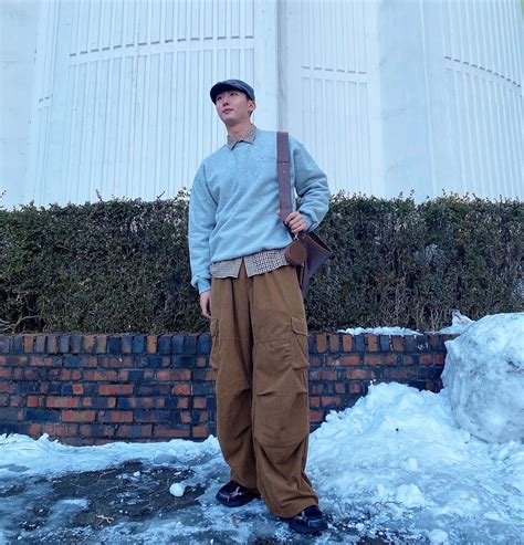 경준 힙한 셔츠와 힙한 바지 조합 못참지😎🔥 세븐셀라 빈티지 셔츠 디테일 대박이네요🔥 광고 무신사 세븐셀라 협찬 Ootd Ootdfashion