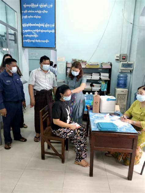 အကျောက်တံတားမြို့နယ်တွင် ပြည်သူများအား ကိုဗစ် ၁၉ရောဂါ ကာကွယ်ဆေးရာနှုန်းပြည့် ထိုးနှံပြီးစီးရေး