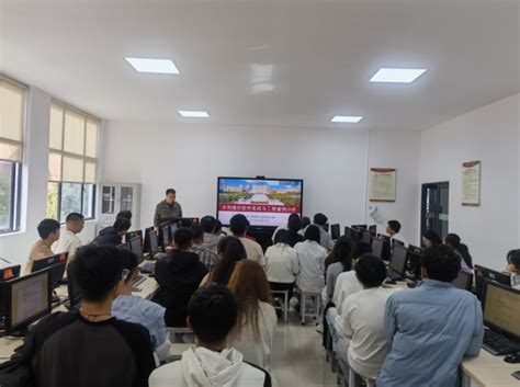 提升专业技能 深化工程认知 ——“水利造价软件实战与工程案例分析”讲座 建筑工程学院 云南经济管理学院 应用型本科院校