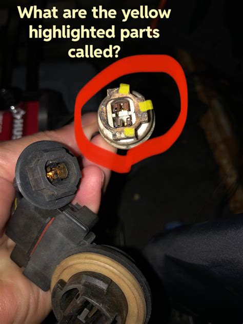 Help finding replacement back-up/white light, tail light socket online and in person. More info ...