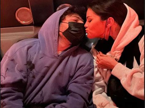 Benny Blanco and Selena Gomez Share Romantic Disneyland Weekend | Entertainment