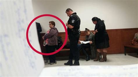 Измамница продължава да върти „бизнеса“ си МВР и прокуратурата не могат да я спрат Новини бг