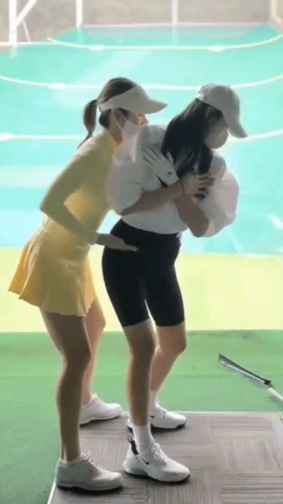 누나들의 골프 스윙 레슨 Youtube