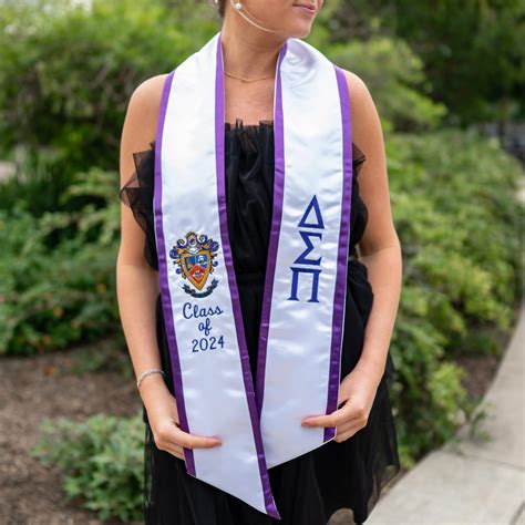 Custom Delta Sigma Pi Crest Greek Letter Sorority Graduation Stole