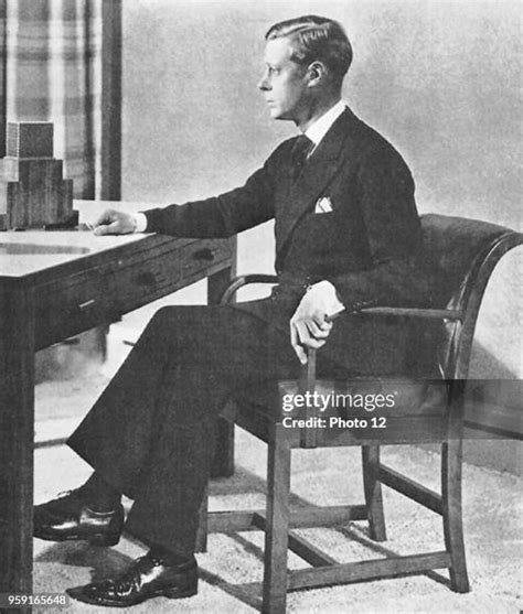 Abdication Photos And Premium High Res Pictures Getty Images