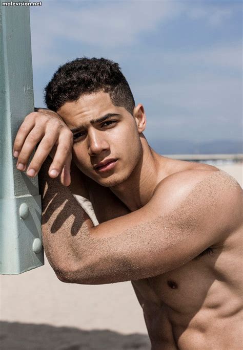 Jordan Torres Male Models Galleries
