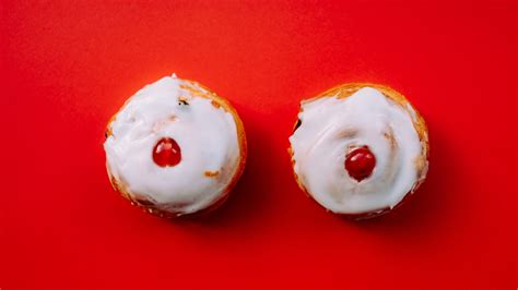 Breast Cancer Symptoms Every Woman Needs To Know