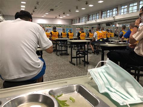 【這一年我在成功嶺】逆境時坦然接受，順境時好好享受 在替代役訓練班的這一年，主要的任務就是完成每一個梯次的接訓流程，以整體來看有辛苦… By 阿寬 這一年我在成功嶺 Medium