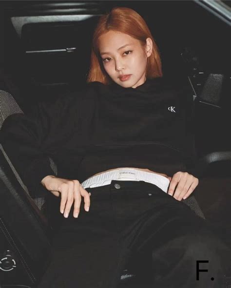 제니 란제리 새 화보ㄷㄷ 연예인잡담 에펨코리아