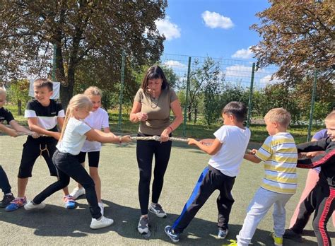 У Решетилівській філії І ступеня відзначили День фізкультури і спорту ...