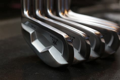 편한 스윙에 맞추기 보다 내게 맞추어라 미우라 아이언 종류 Cb301에서 Tc201로고양 미우라 전문 골프피팅샵 피팅존 네이버 블로그
