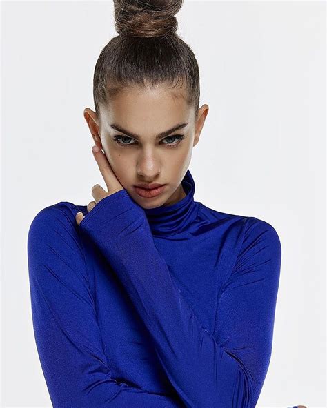 Vivi For Gee List Model Agent Group