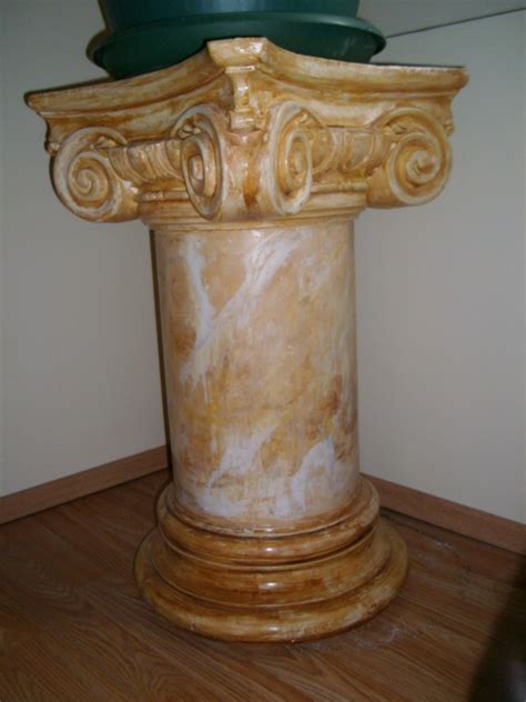 Гипсови колони Каталог за гипсови орнаменти и гипсова декорация Вел дизайн