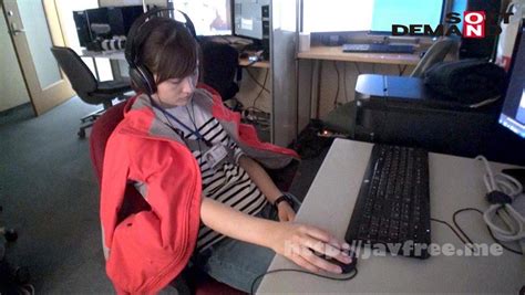 [sdmu 858] 緊急発売！sod女子社員 技術部 入社1年目 カメラアシスタント 小池さらの初々しいプライベートsexが撮れました！カメラマンを目指して男勝りに働く体育会系なのに実はウブ