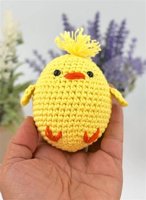 No Sew Chick Crochet In An Egg Free Pattern Zamiguz Crochet Creations
