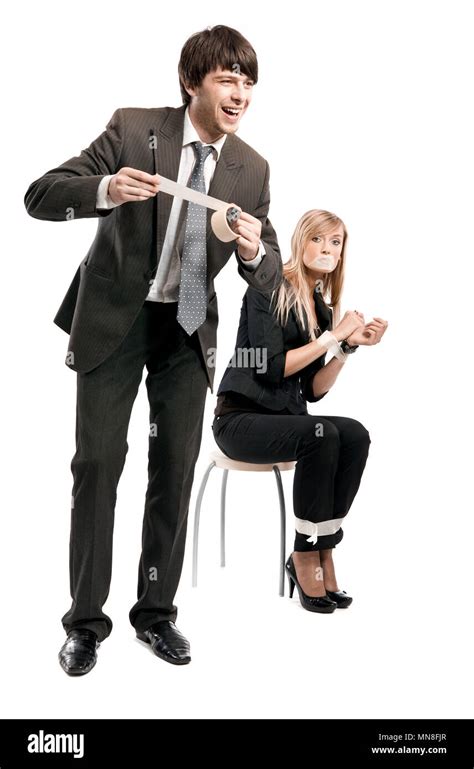 Fettering Là Gì Định Nghĩa Ví Dụ Câu Và Cách Sử Dụng Từ Fettering