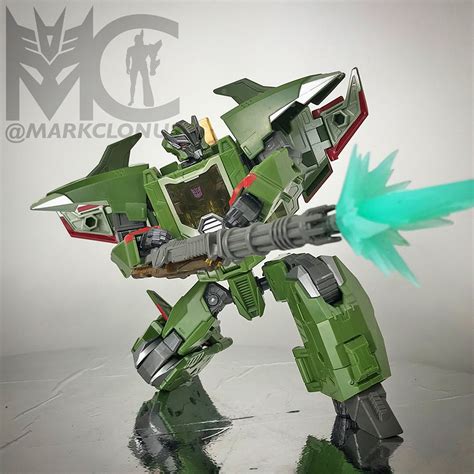 Legacy Evolution Leader TFP Skyquake Behind The Scenes Transformers News TFW