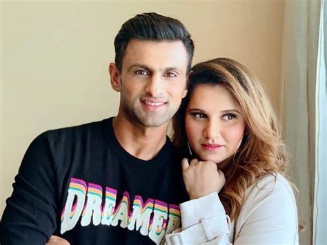 Sania Mirza Son Age Spacotin