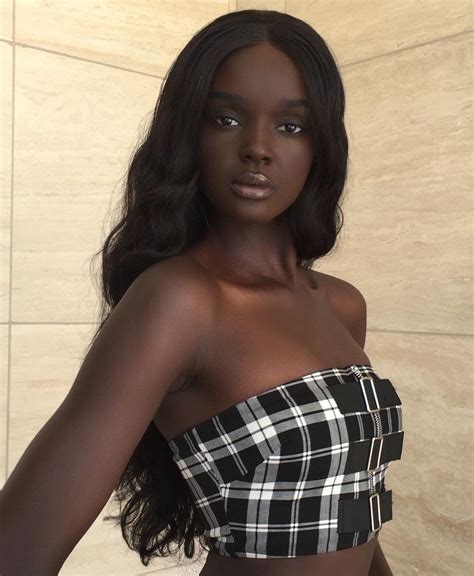 世界の美女 On X Duckie Thot Makeup Darkskin Models Dark Chocolate Model