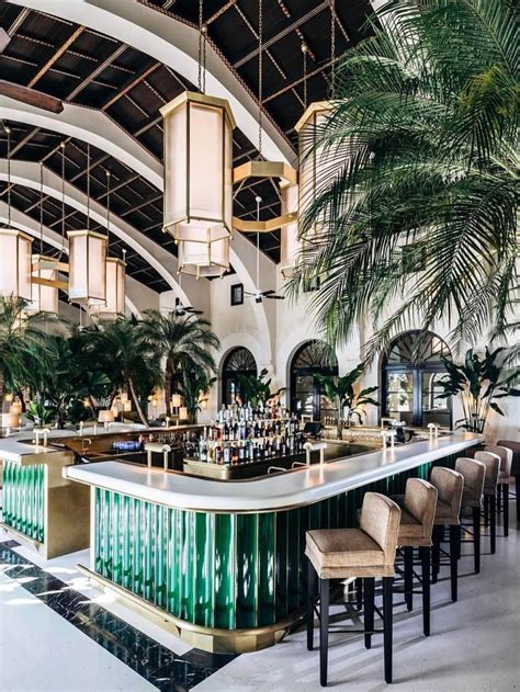 Miami Beaches Hotel Luxury Resort Four Seasons The Surf Club