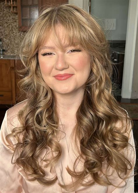 Meet Bailey Robinson Canvasrebel Magazine