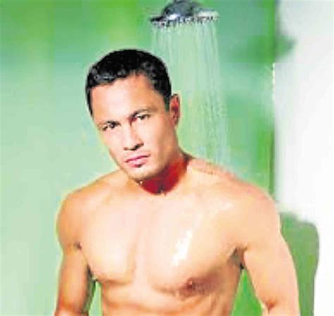 Dereks No1 Rule When Doing Sexy Scenes Inquirer Entertainment
