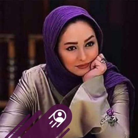 Foochia فوشيا جورجينا رودريغيز بفستان أسود قصير بصيحة Facebook