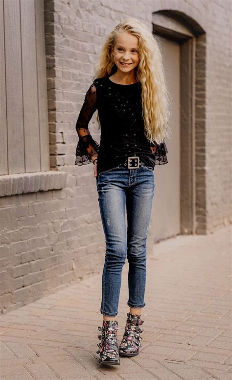 Pin On Teen Models