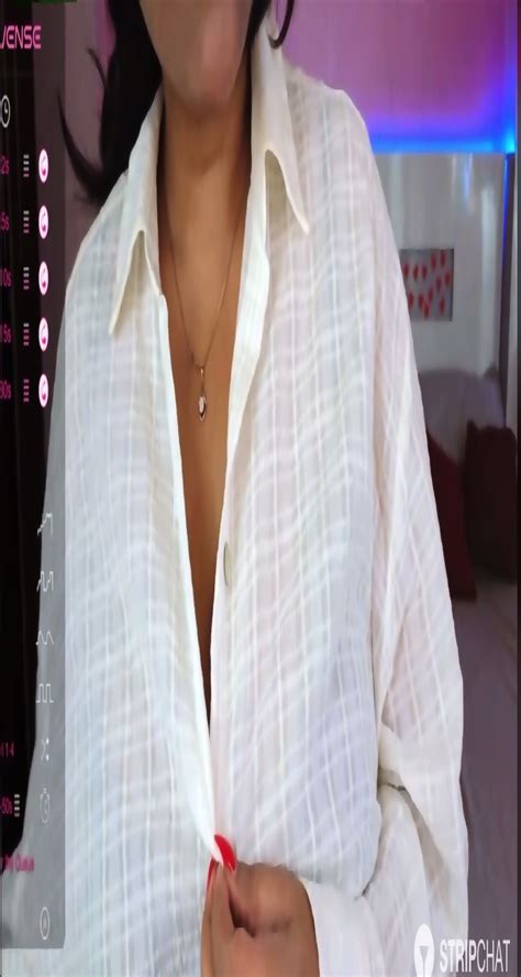 Big Boobs Sneha Bhabhi Spitting On Boobs Eporner